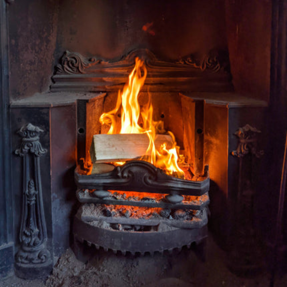 Kiln Dried Logs UK | Premium Ready to Burn Firewood